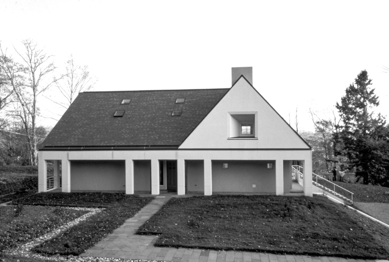 Three Gable House | GLUCK+
